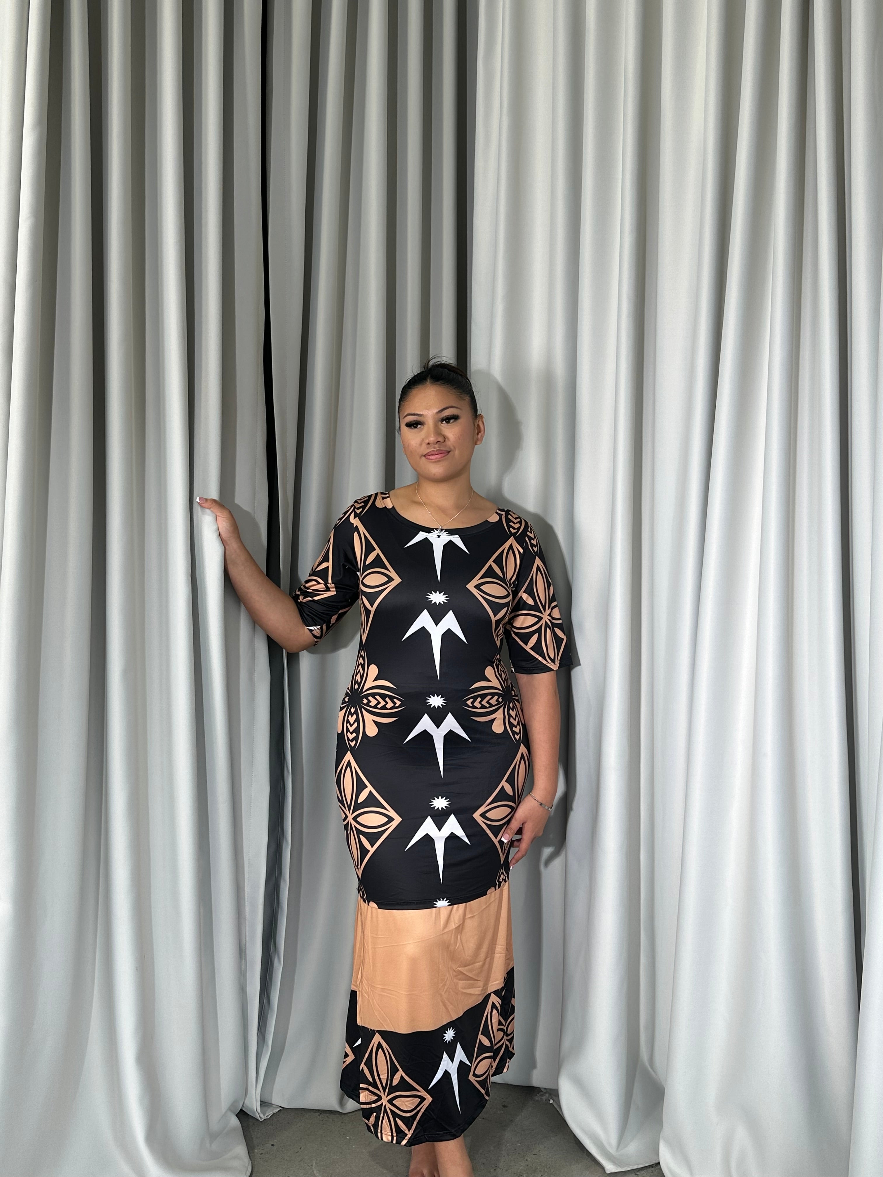 Women’s Puletasi – House of Aulelei